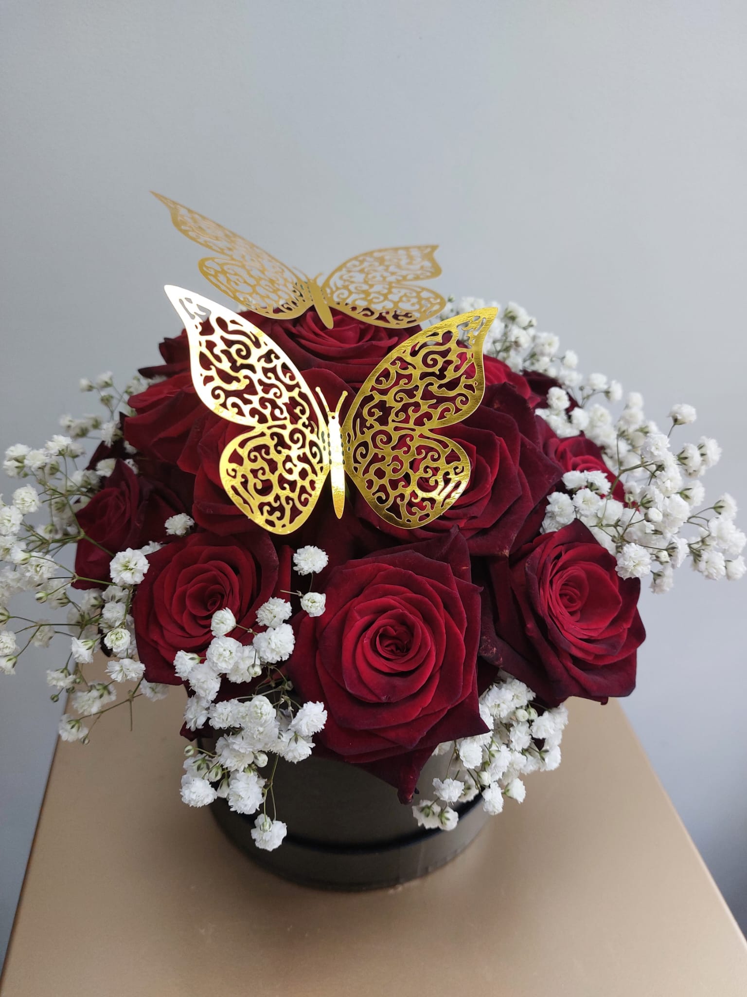Deluxe Hat Box Flowers - All Wrapped Up ESHOP